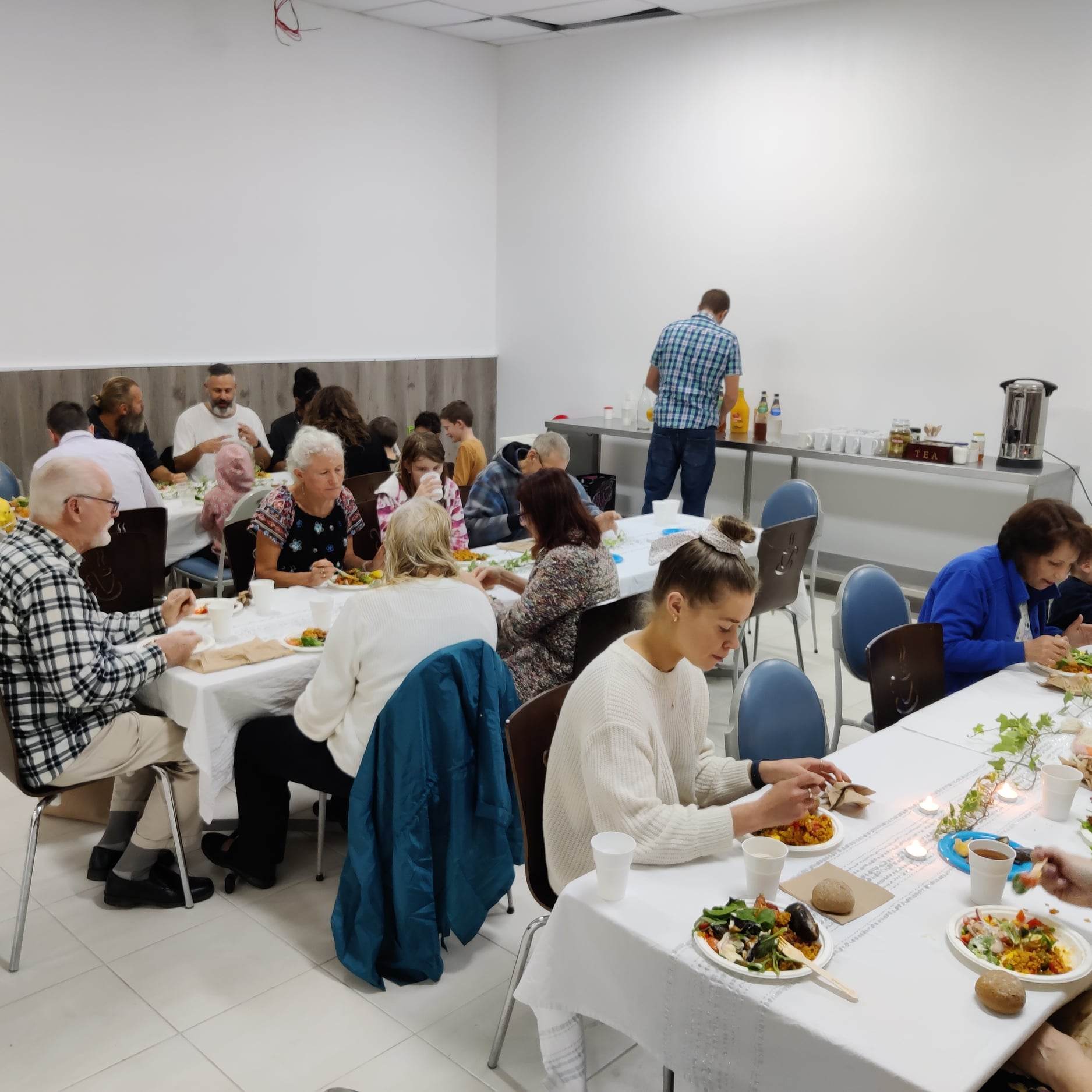 Church Lunches - HisHouse Church